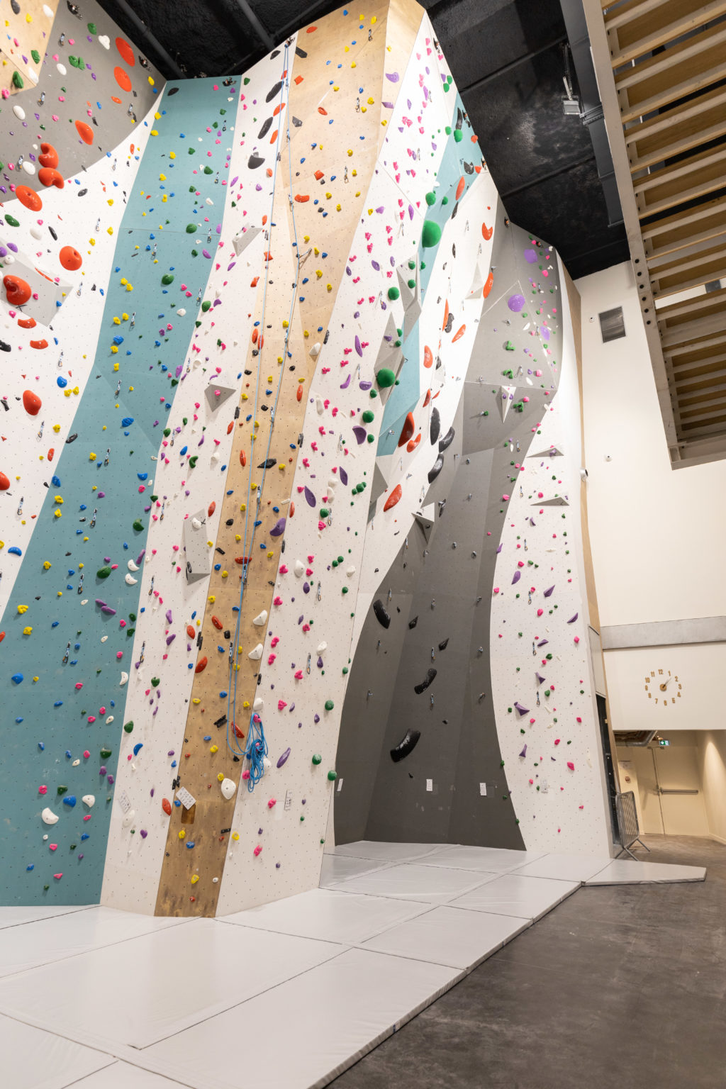 La salle d'escalade en photos Climb Up Lille centre